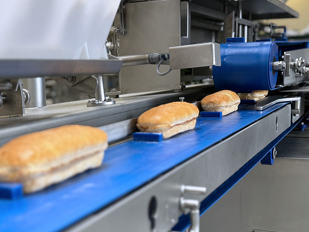 Ligne de Production de Sandwichs Baguette et Paninis - BFR Systems